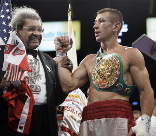 Pole holds on to WBC Light Heavyweight title (see pictures)