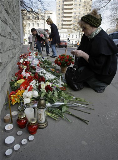 Russia's crying with Poland (PICTURE GALLERY)