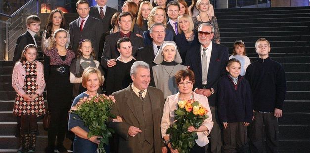 "Klan": Co dalej z aktorami telenoweli?! - WP Gwiazdy