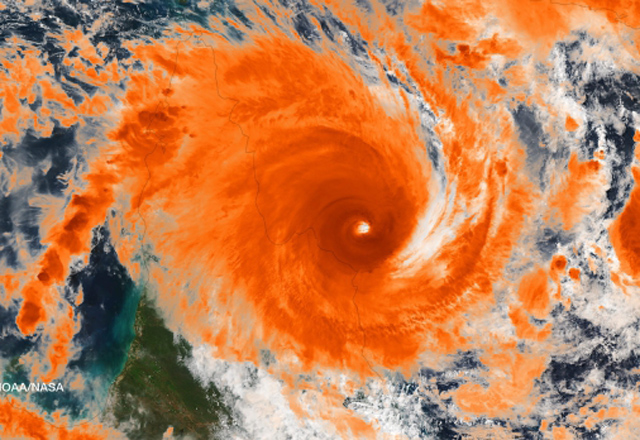 Cyklon Ita w Australii - WP Wiadomości
