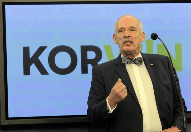 Janusz Korwin-Mikke: kobiety ukrywają swoją inteligencję - WP Wiadomości